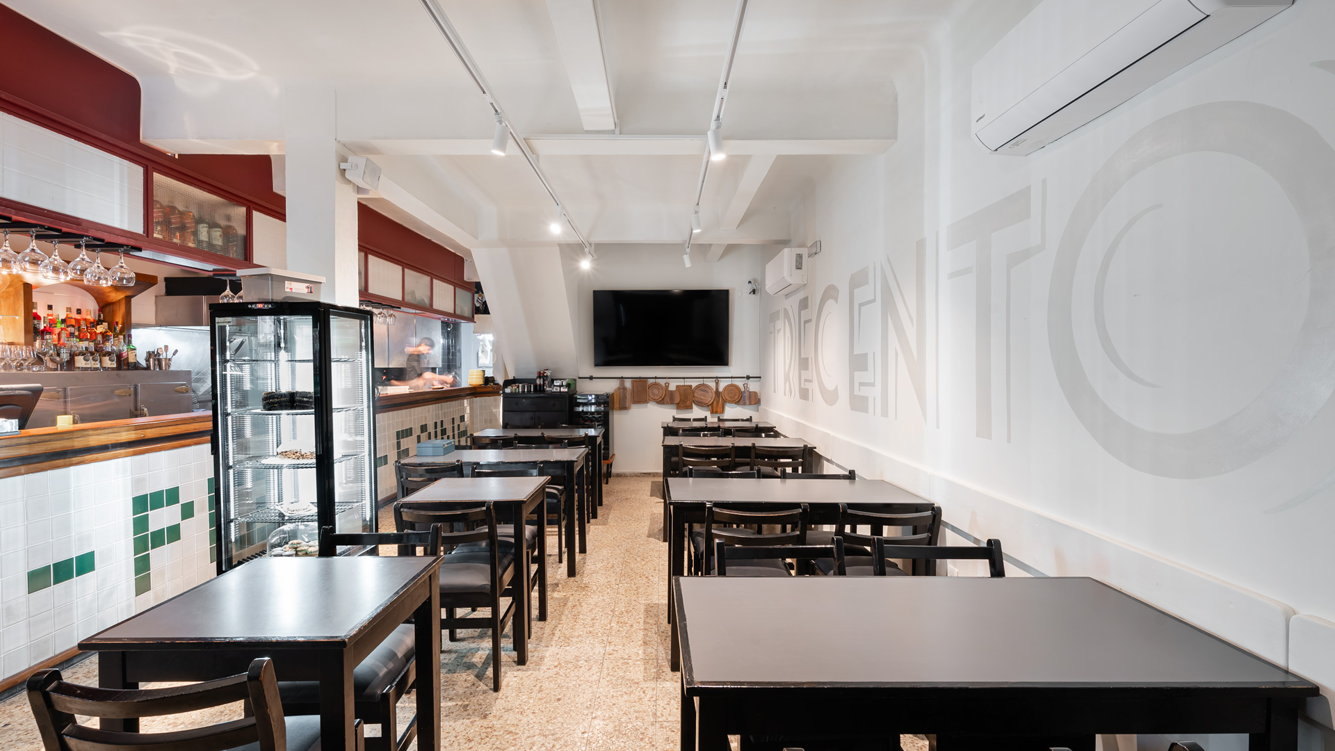 Bar Trecento - Estudio toro